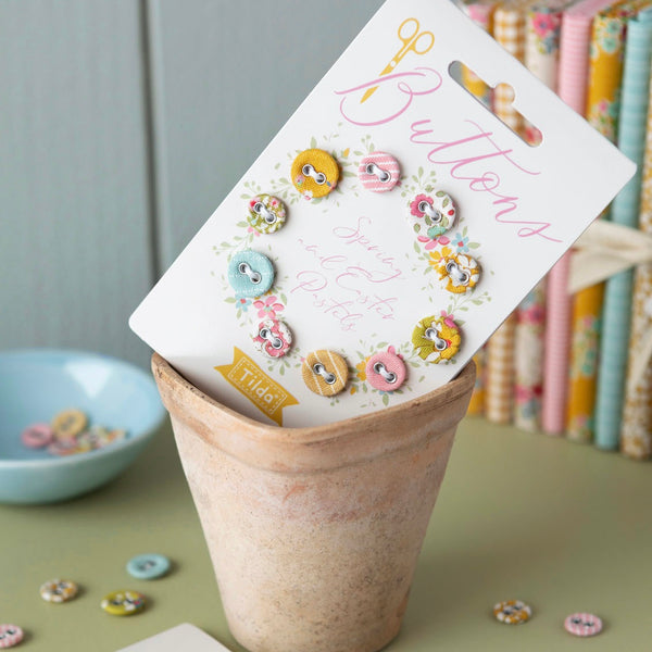 Tilda Buttons Spring - country clothesline